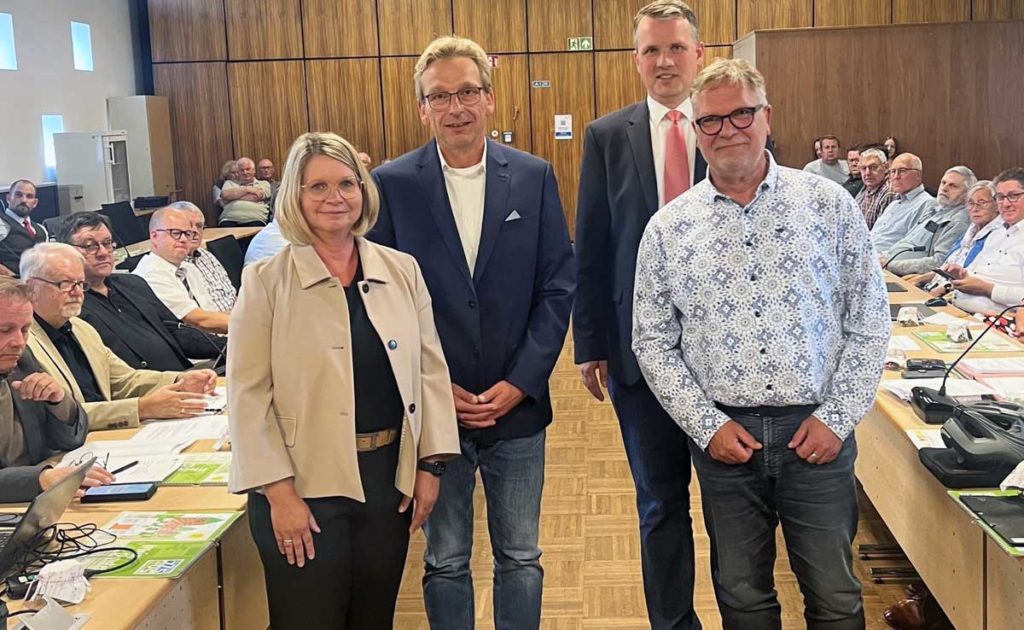 Karsten Meyer offiziell als Beigeordneter der Stadt Dorsten vereidigt ...